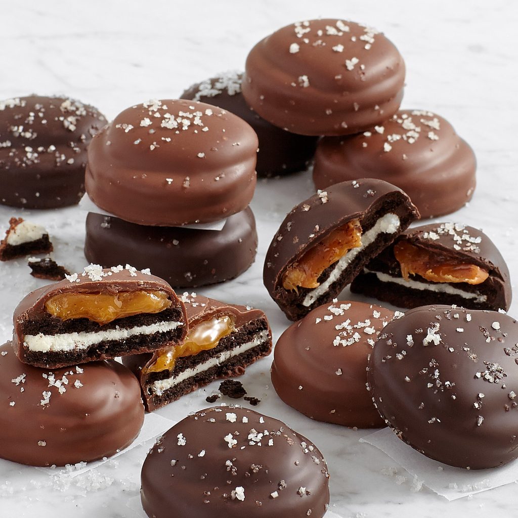 Salted Caramel Chocolate Covered OREOÂ® Cookies - ChocolateFly